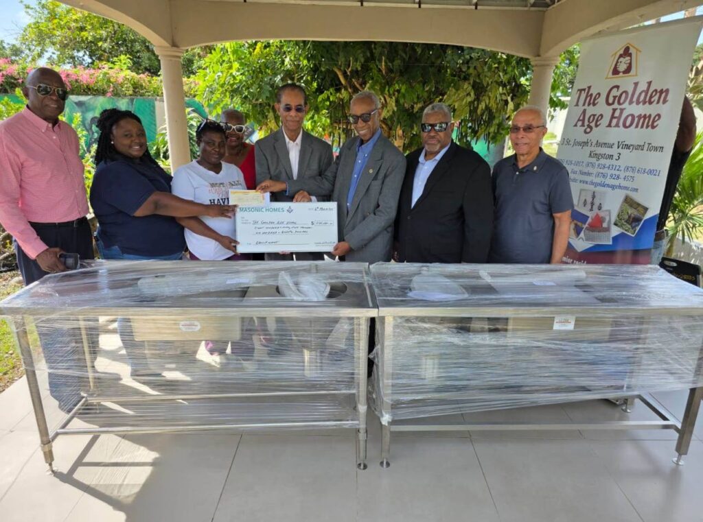 Freemasons donate equipment to Golden Age Home - Jamaica Observer