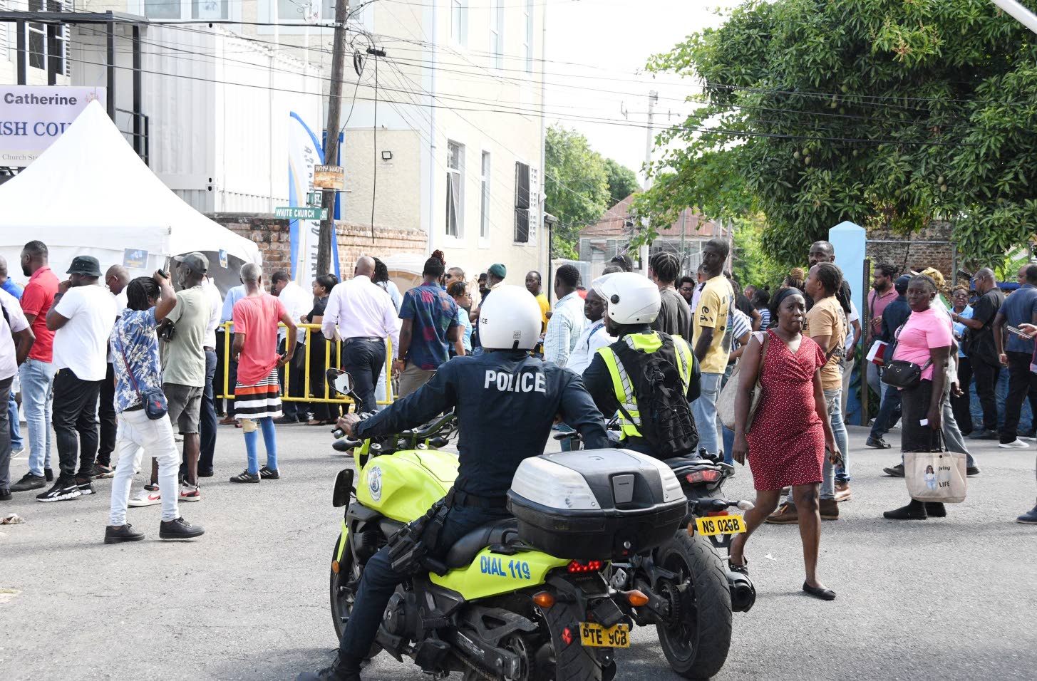 Motorists turn out in numbers for Traffic Ticket Public Day initiative ...