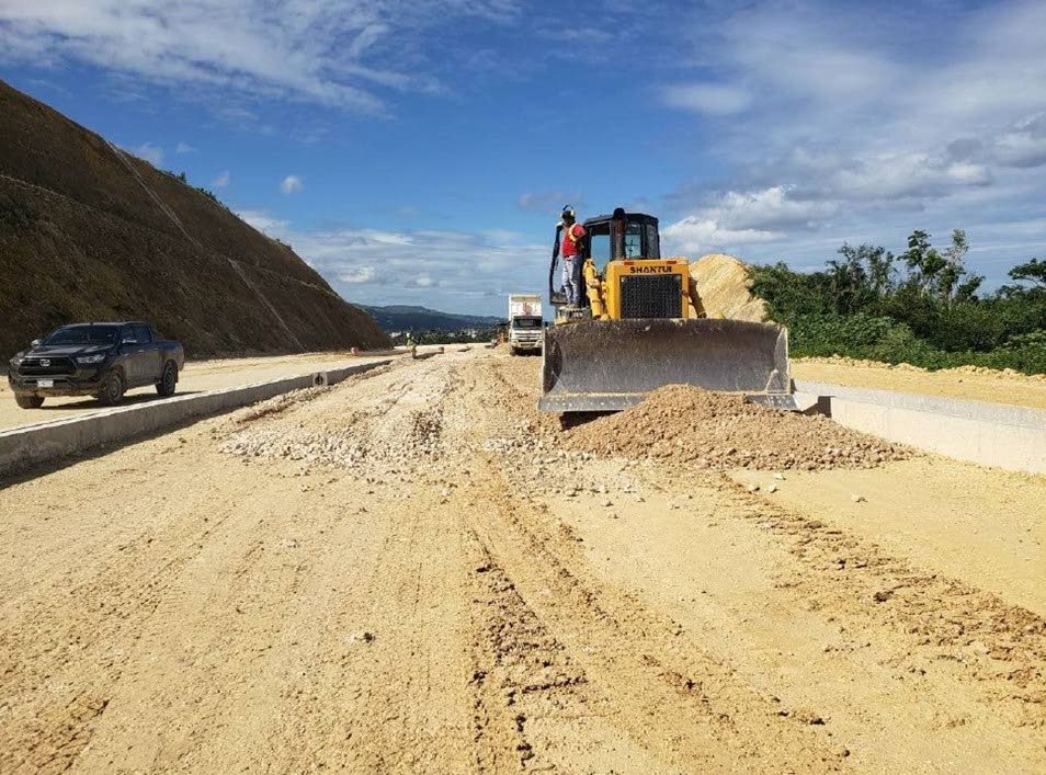 MoBay Perimeter Road on track for Sept deadline, says Morgan - Jamaica ...