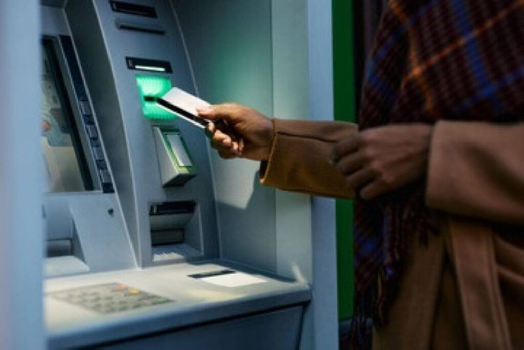Cash is still king - Jamaica Observer