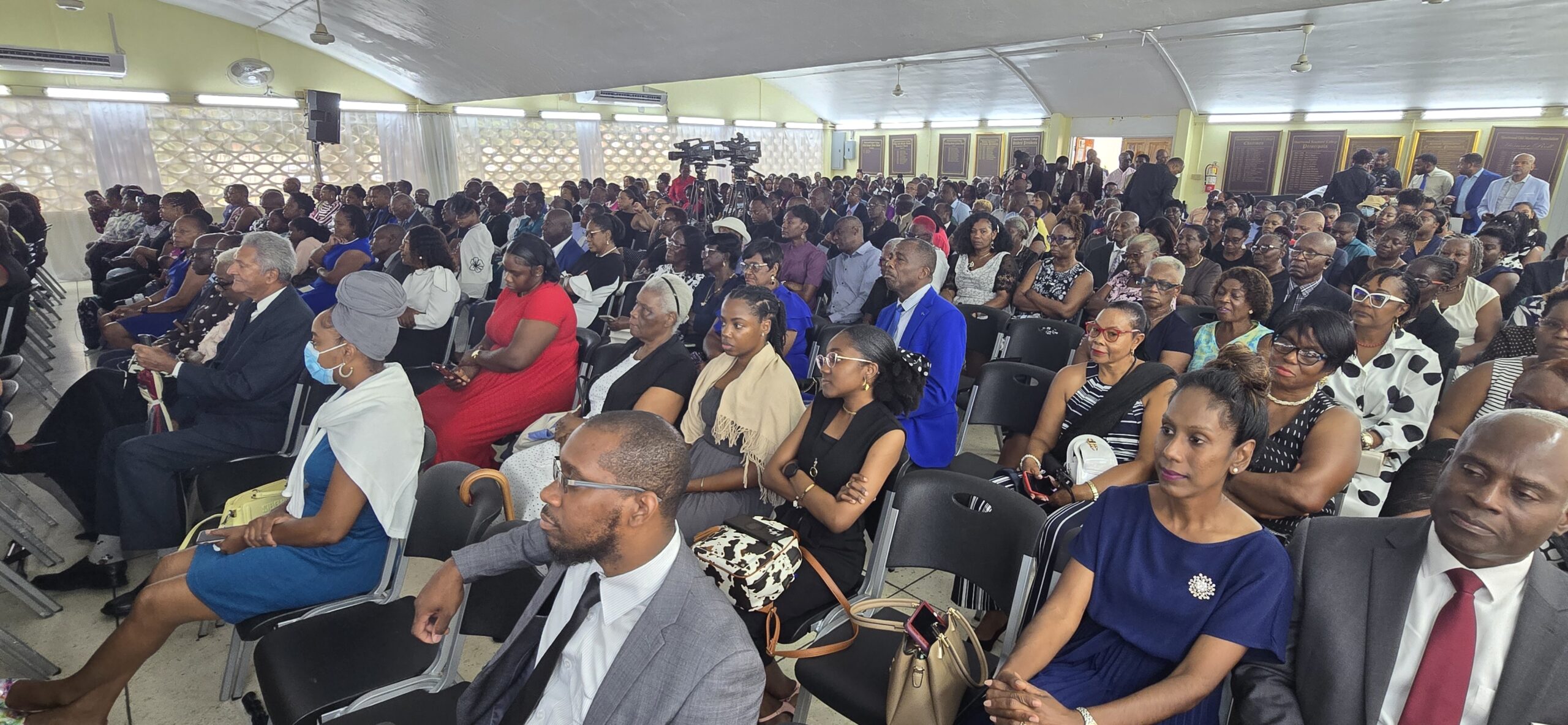 WATCH: Hundreds bid farewell to broadcaster Daniel Thompson - Jamaica ...