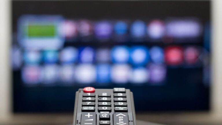 Broadcasting Commission raps Flow and Digicel for ‘substandard customer ...